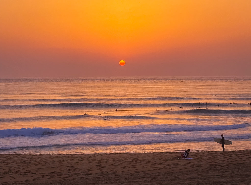 Ou aller boire un verre sur la côte basque avec les plus beaux couchers ...